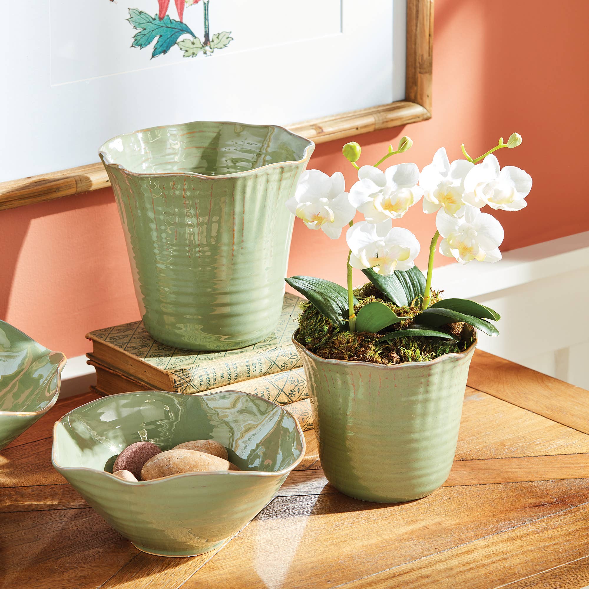 Vases & Containers – Singletary’s Flowers and Gifts